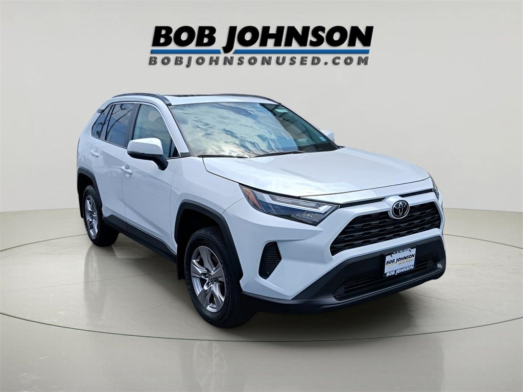 2022 RAV4 XLE Rochester NY | Henrietta Genesee Junction Pittsford New ...